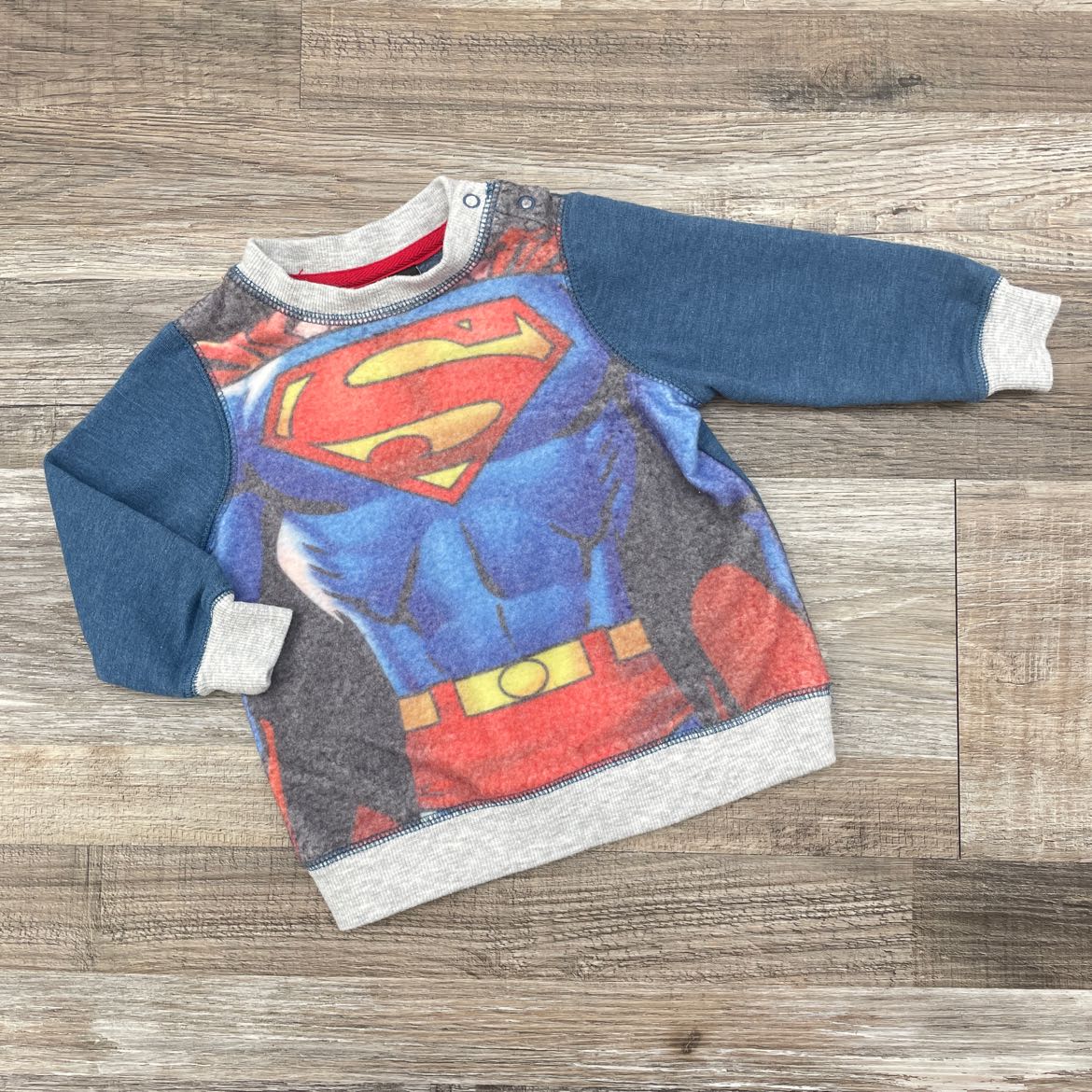 Superman LAYER – The Sharing Squirrel