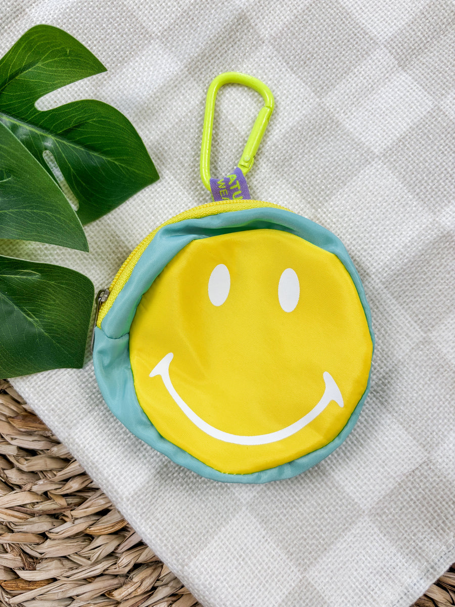 Smiley Pouch – The Sharing Squirrel